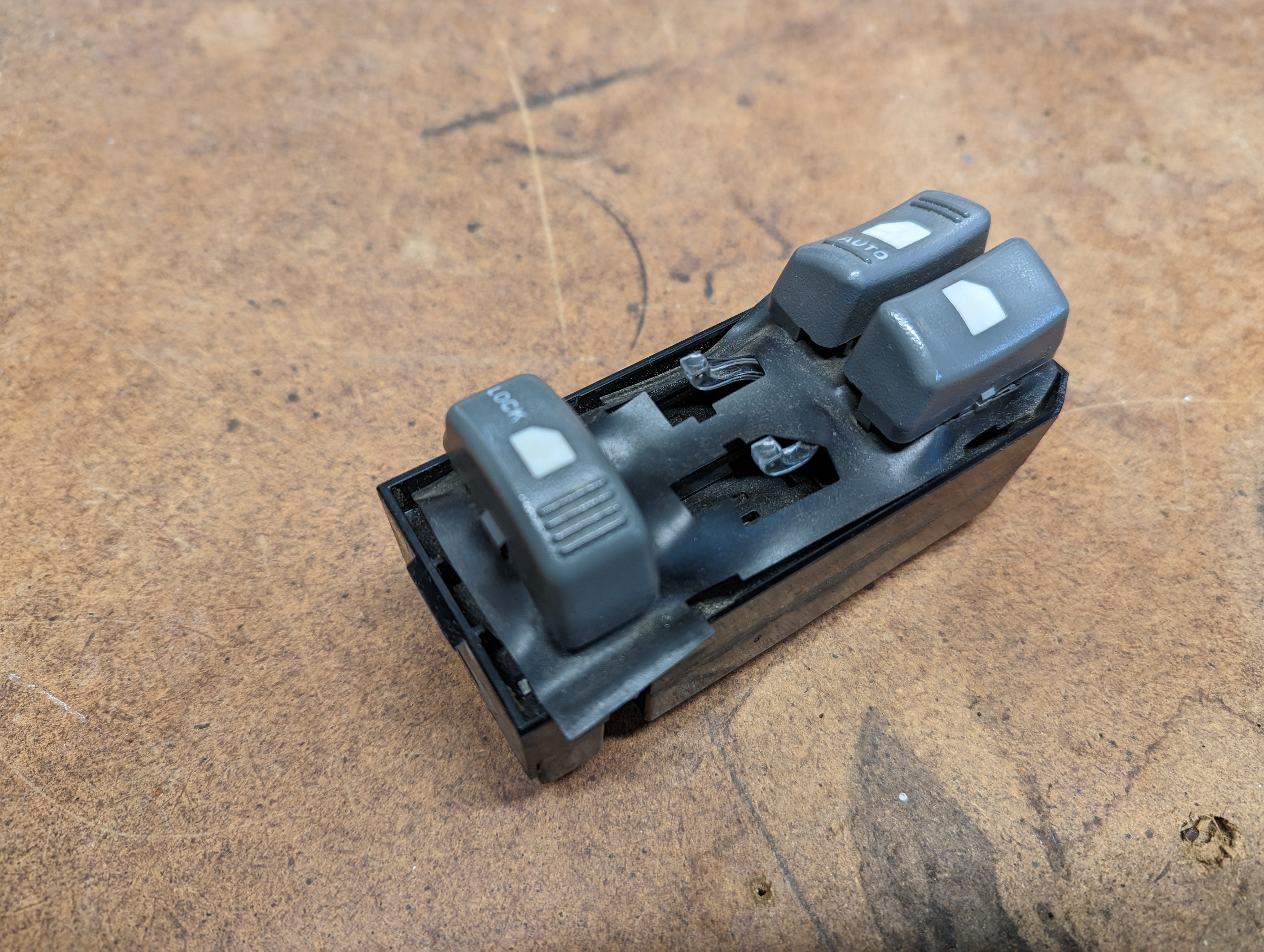 OEM Driver Power Switch for 1998 - 2005 2 Door Chevrolet S10, Blazer ...